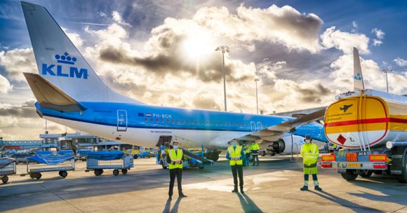 KLM performs world’s first passenger flight with sustainable synthetic ...