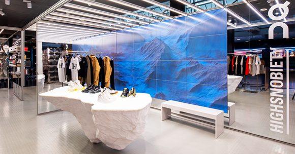 5 examples of experiential airport retail: immersive digital elements ...